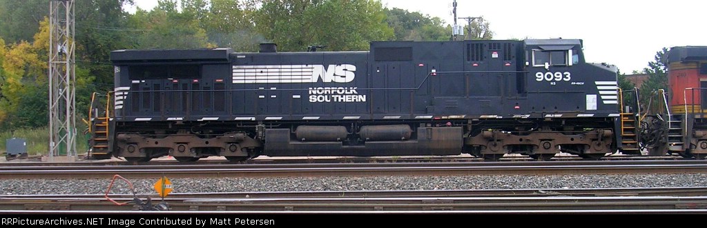 NS 9093